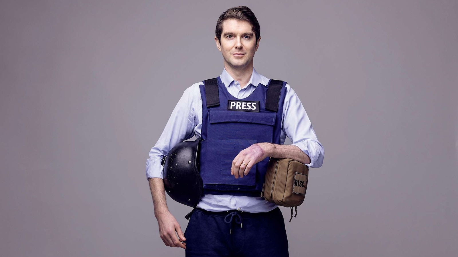 War reporter who nearly died in Ukraine writes memoir to heal - ABC News