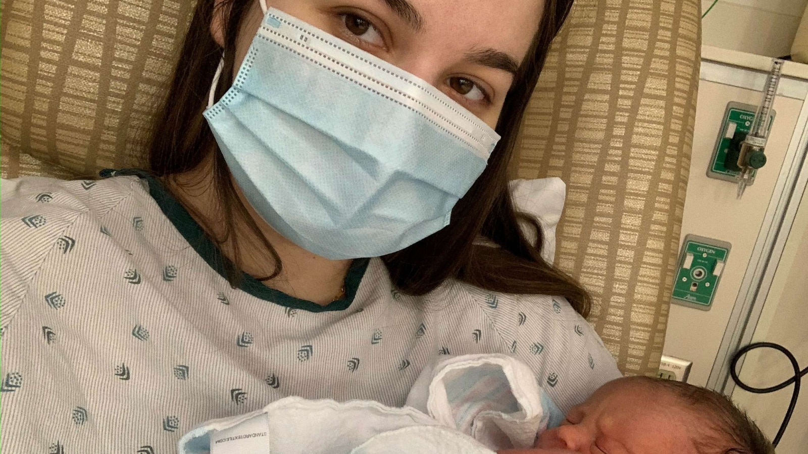 Moms react to viral TikTok video showing labor, delivery nurses mocking pregnant patients - ABC News