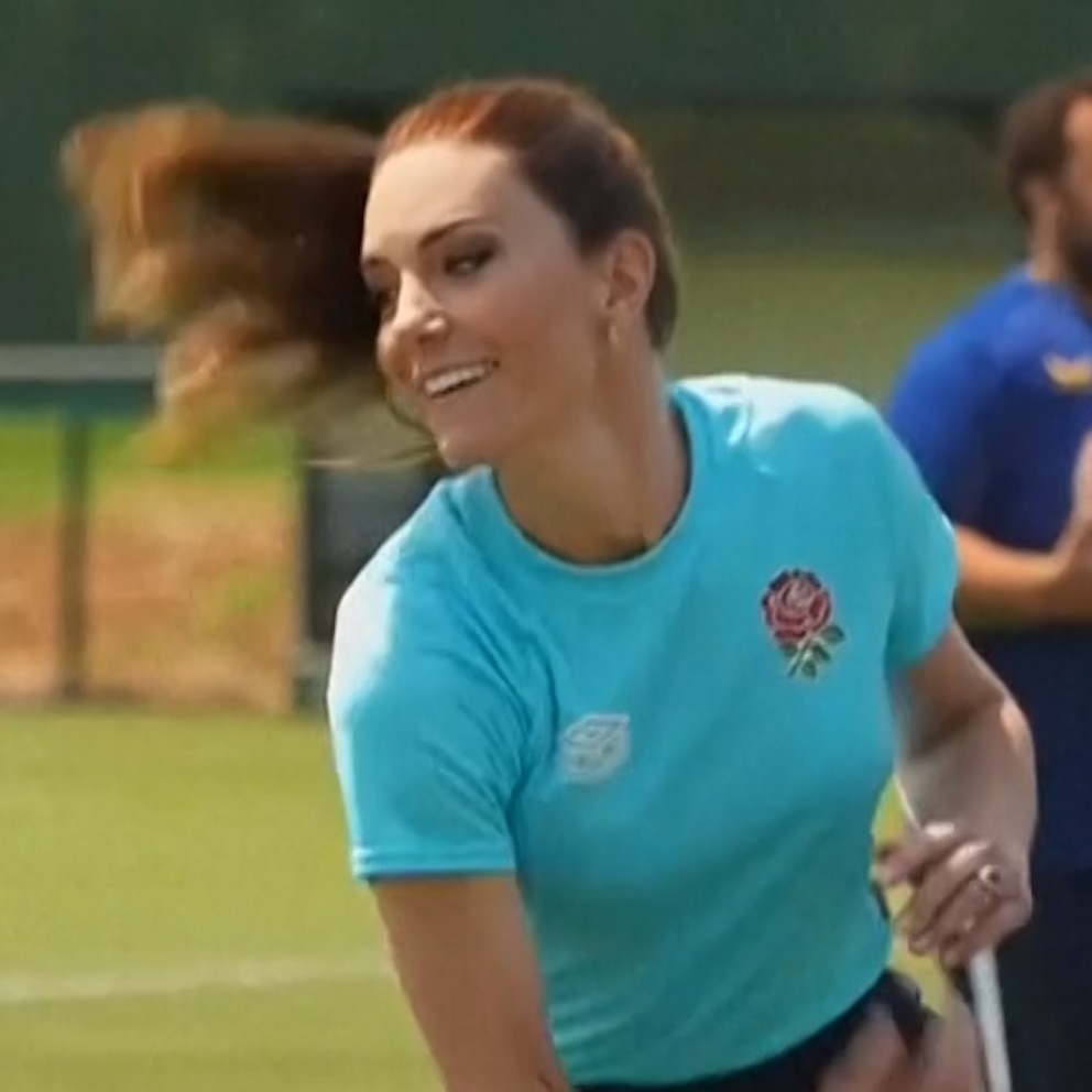 Video Princess Kate partakes in rugby session with players - ABC News