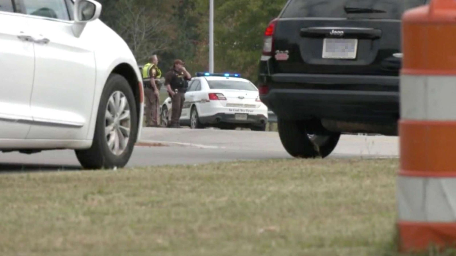 4 students, 1 teacher injured in classroom fire - ABC News