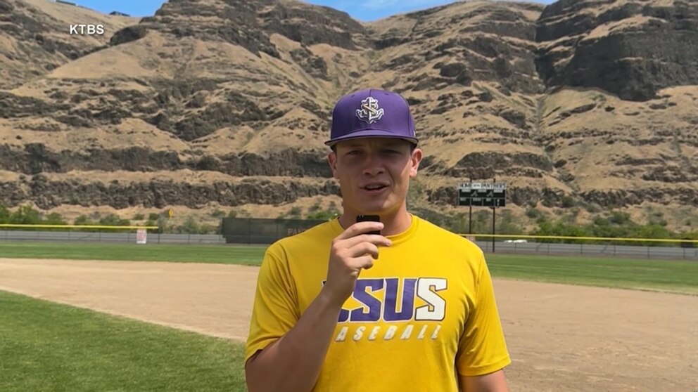 Video LSU Shreveport Pilots reveal superstitions play a part in winning ...