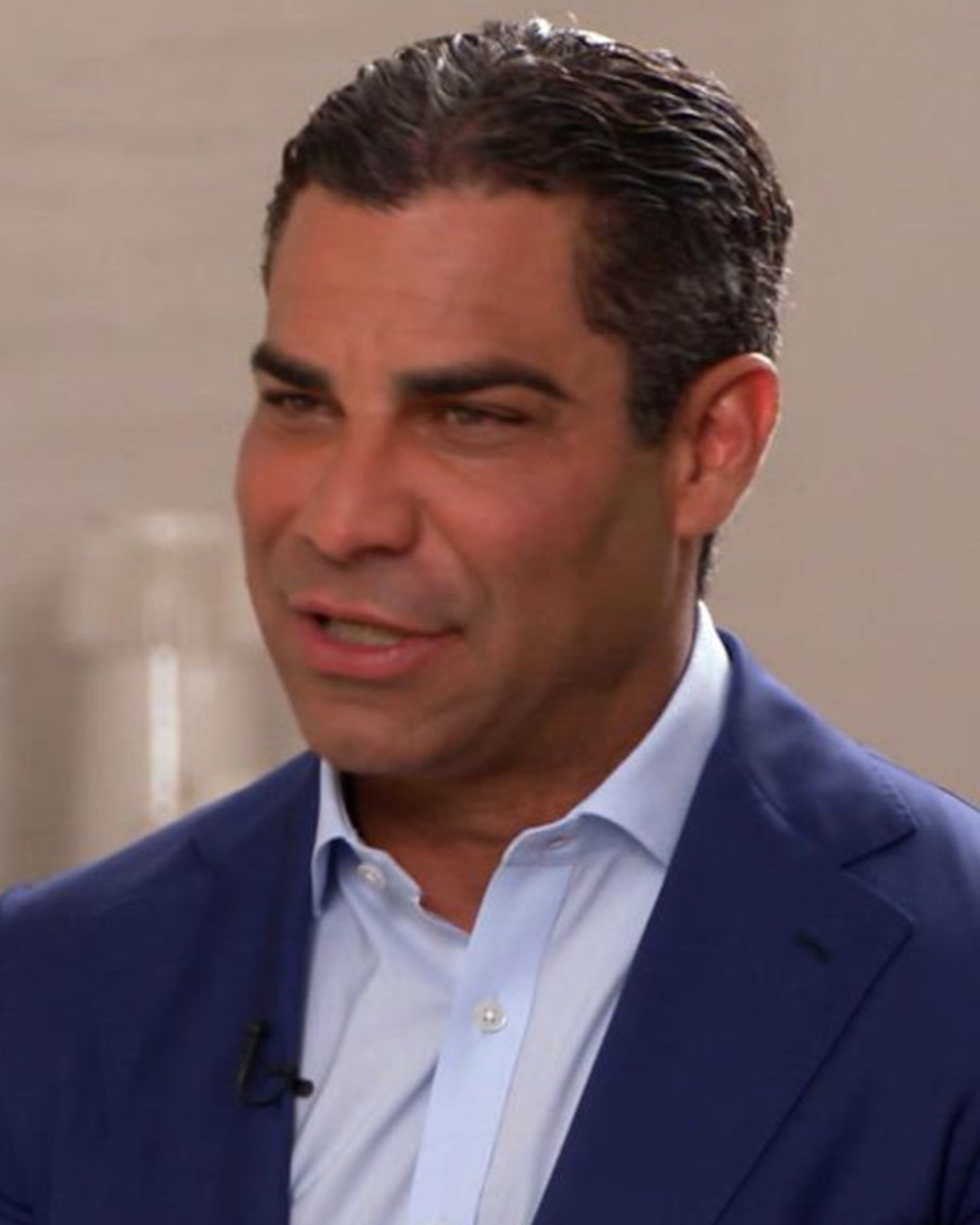 Xavier Suarez's Instagram, Twitter & Facebook on IDCrawl