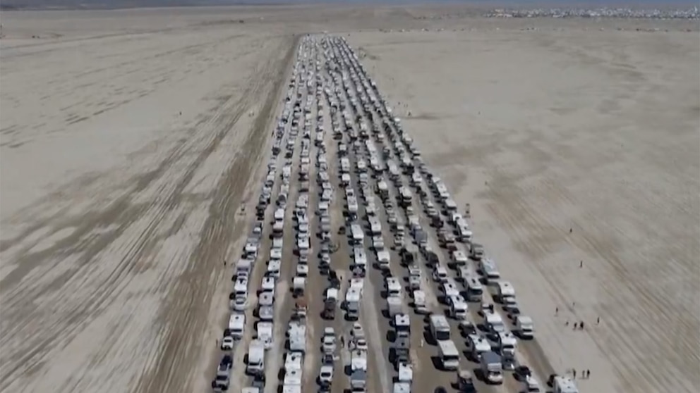 Video Drone Captures Exodus From Burning Man Abc News