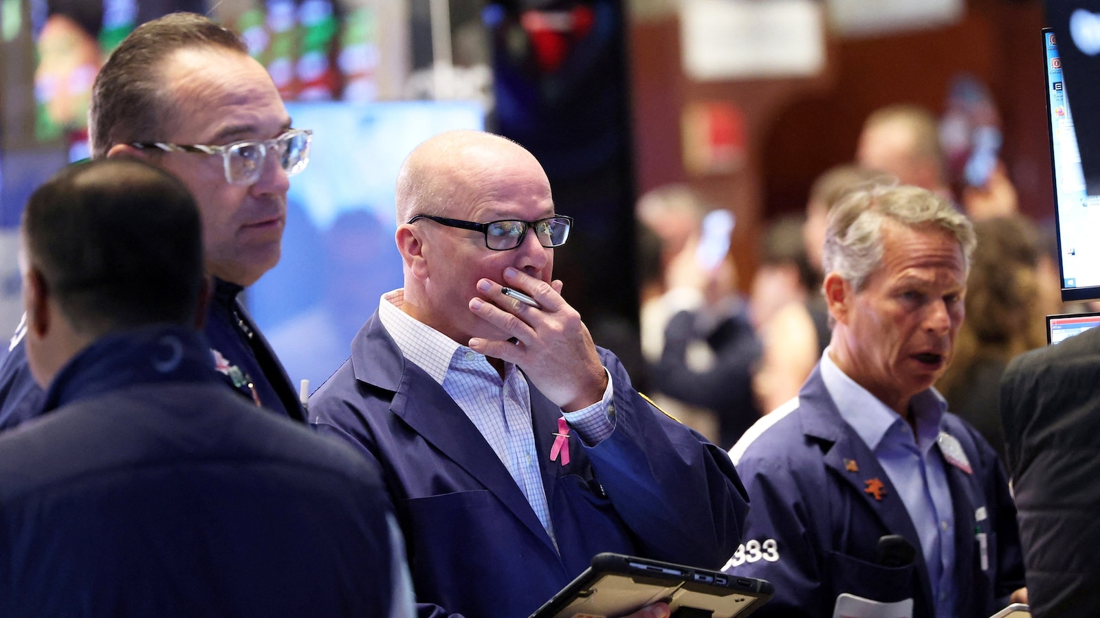 Tech stocks are plummeting. Is AI to blame? - ABC News