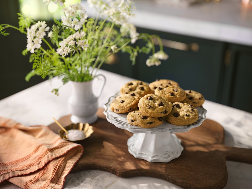 You can finally bake Joanna Gaines' famous buttermilk biscuits at home ...