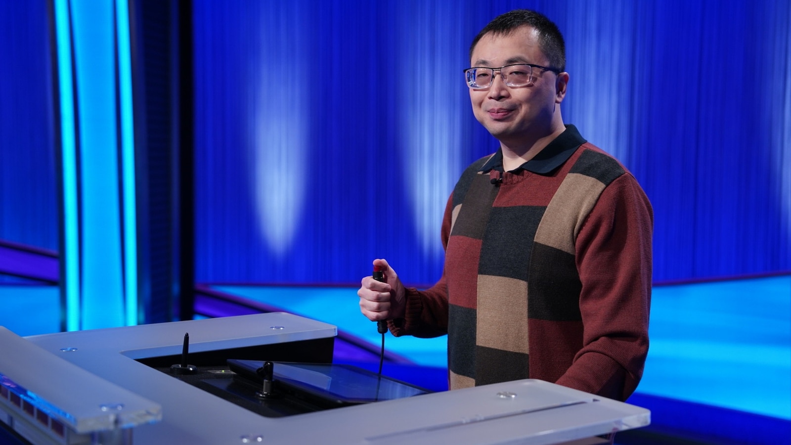 'Jeopardy!' champion Jamie Ding now a top-5 consecutive winner - ABC News