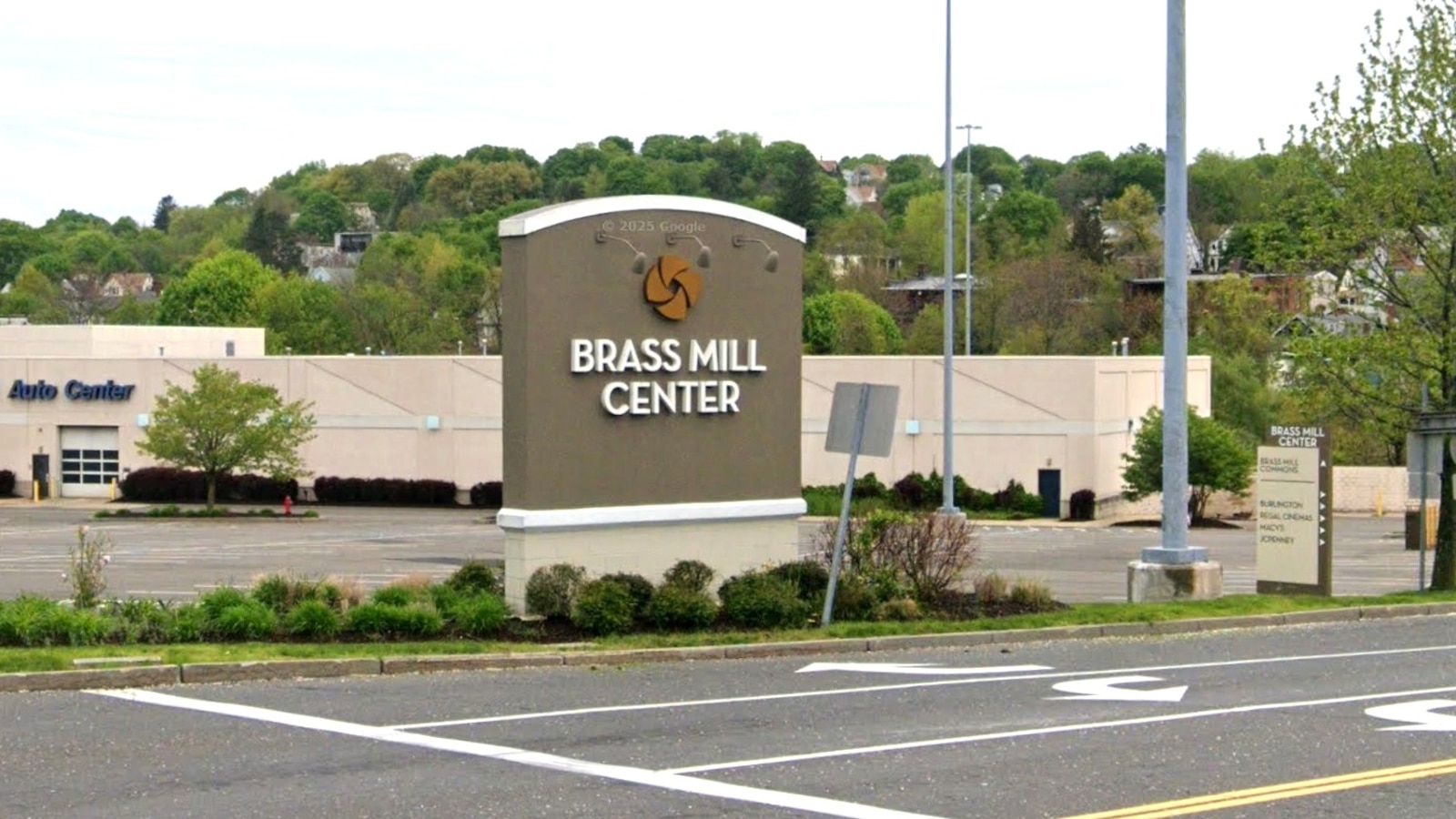 Arrest made in Connecticut mall shooting that injured 5: Police - ABC News
