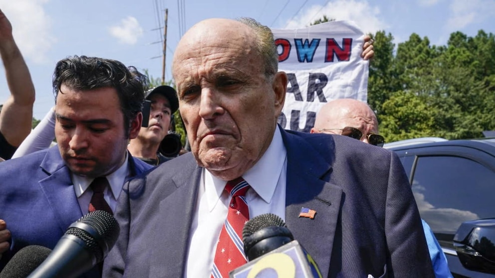 Video Giuliani found liable for defaming Georgia election workers - ABC ...