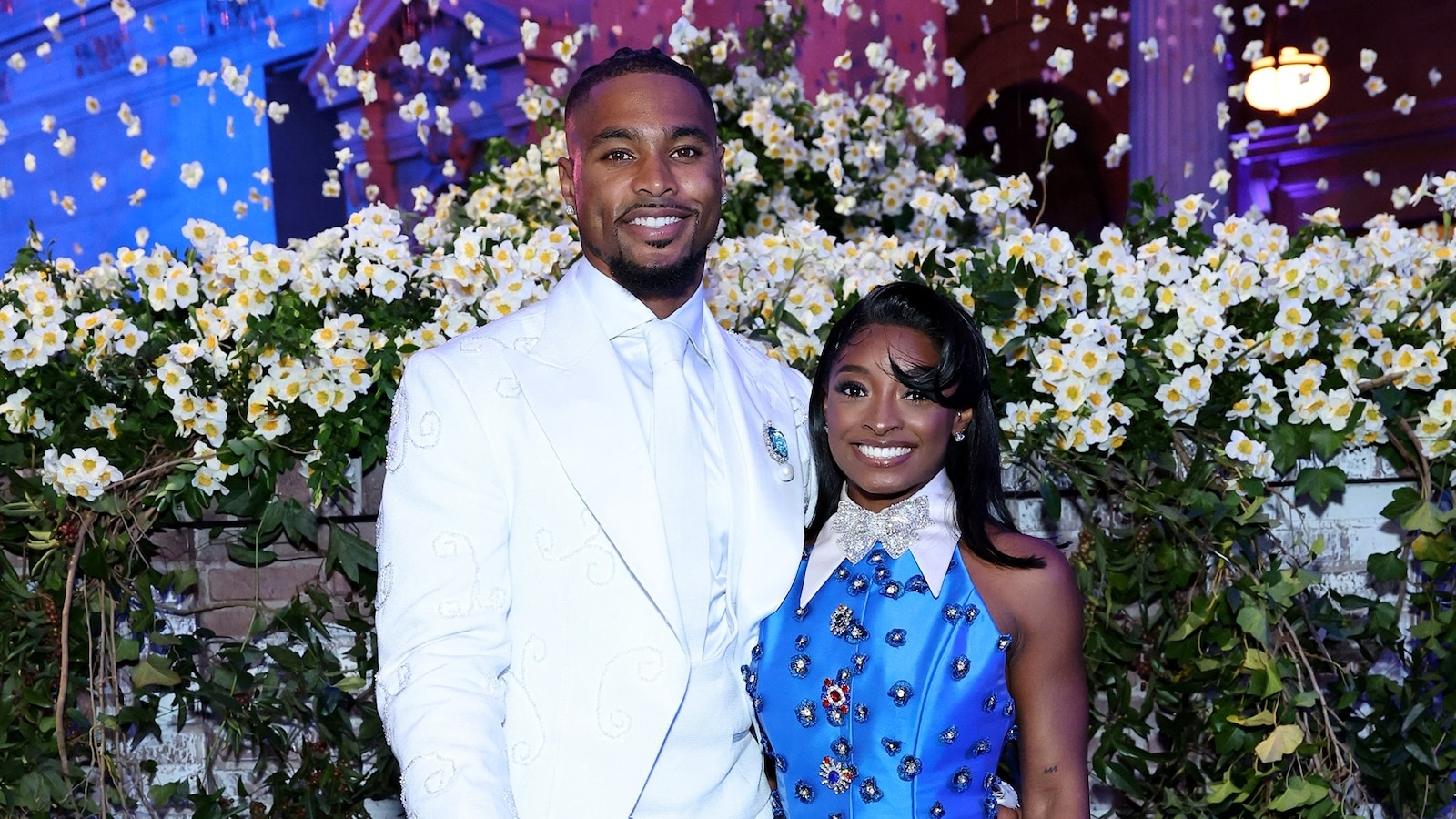 What to know about Simone Biles' husband Jonathan Owens, her parents ...