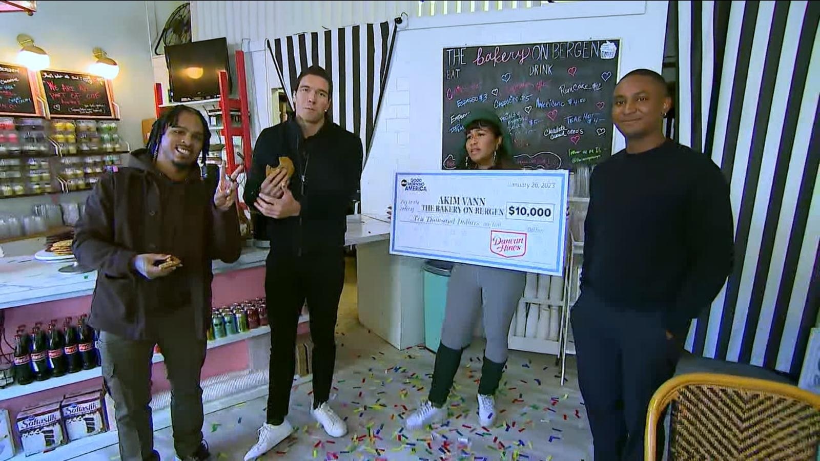 TikToker who helps support small food businesses surprises Brooklyn ...