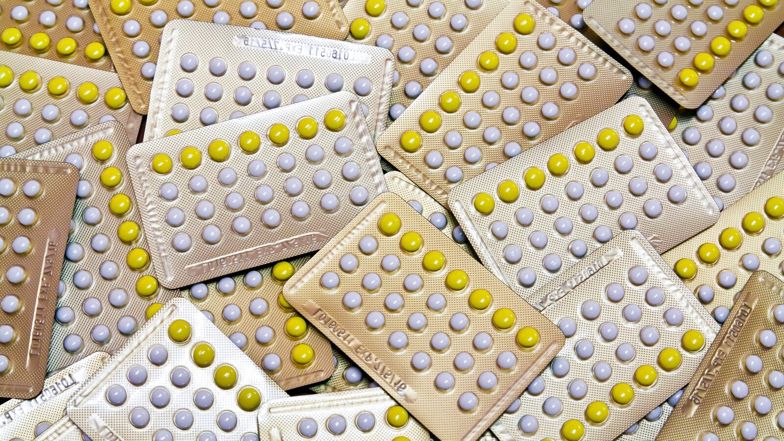 Patients are stockpiling birth control over fears Trump could limit ...