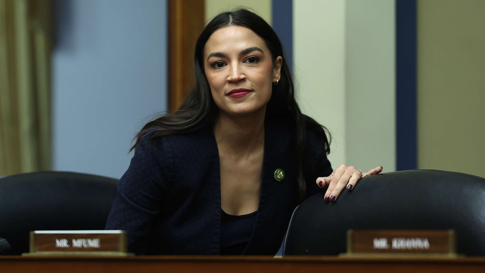 Alexandria Ocasio-Cortez 'not planning' a primary challenge to Sen ...
