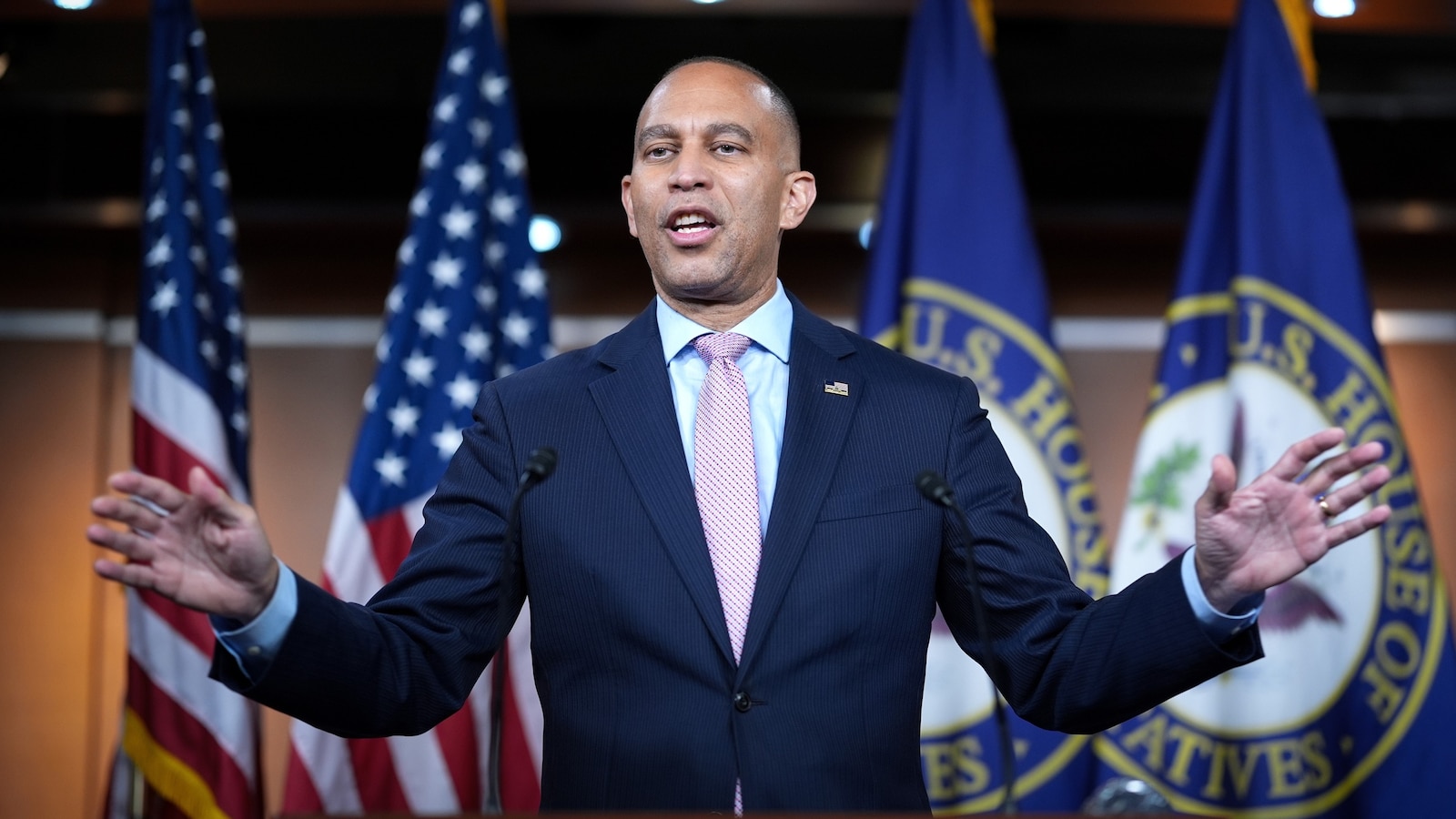 'This Week' Transcript 9-28-25: House Minority Leader Hakeem Jeffries & House Majority Leader ...