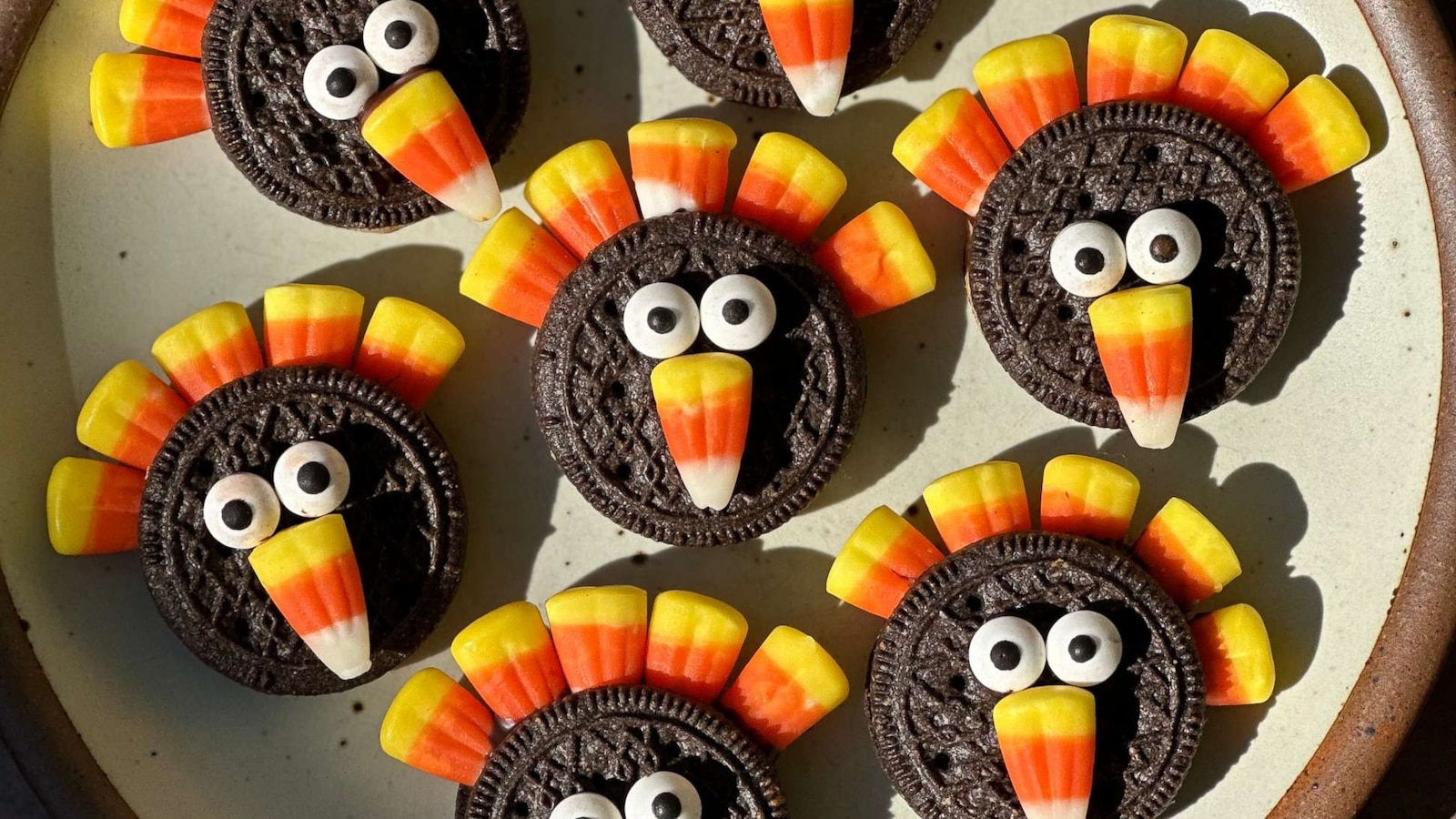Easy no-bake Oreo turkeys to make this Thanksgiving - ABC News