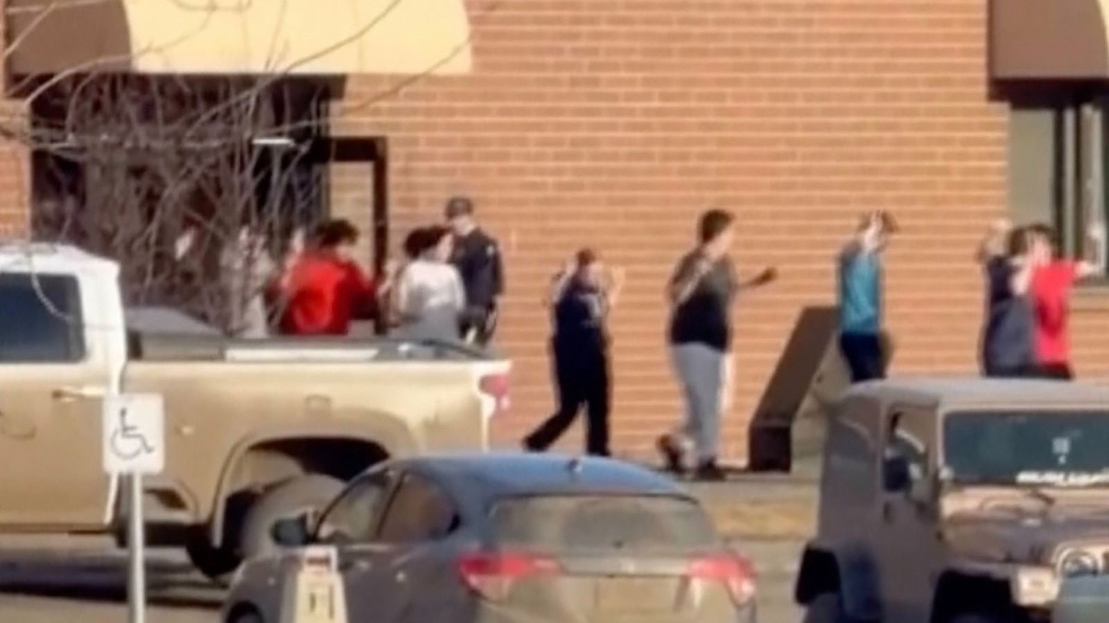8 killed in Canada school shooting, including members of alleged ...