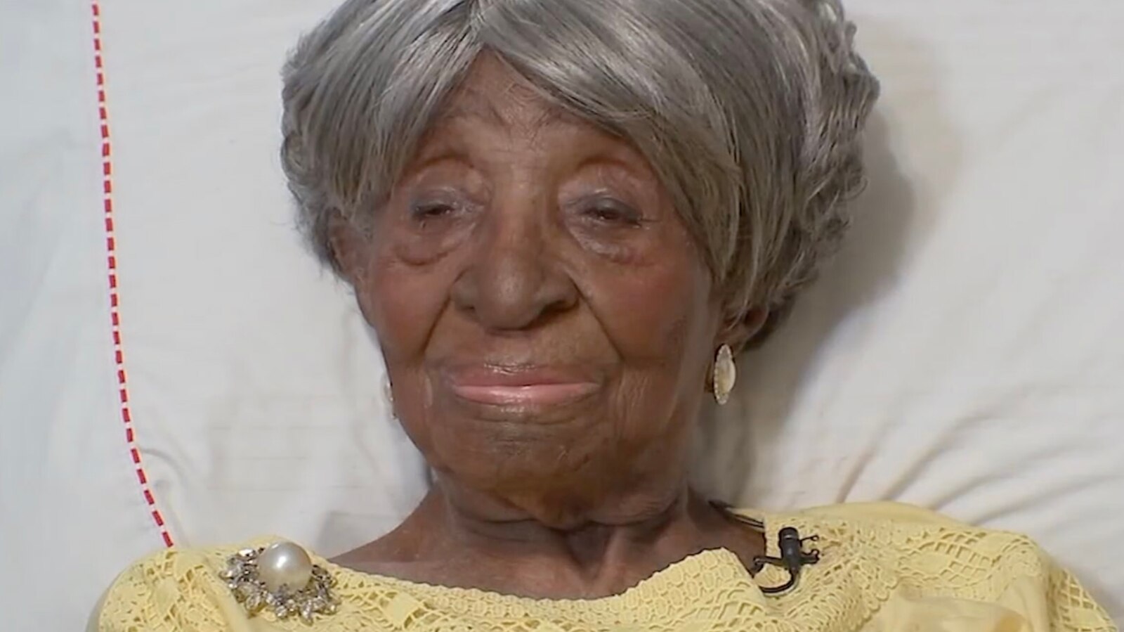 Woman celebrates 114th birthday with 5 generations of family by her ...