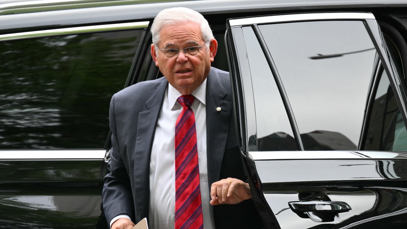 Sen. Bob Menendez bribery case: What to know as trial starts - ABC News