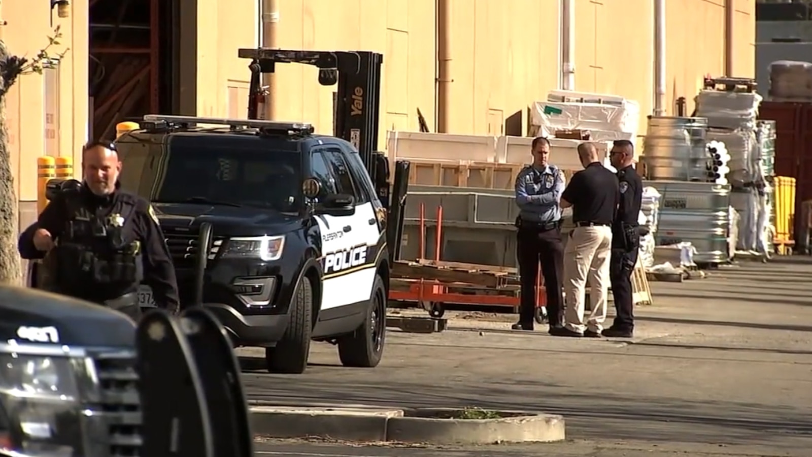 Home Depot employee fatally shot while confronting alleged shoplifter ...