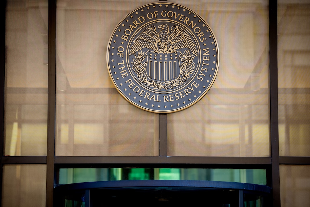 Fed cuts interest rates for 3rd time this year in effort to boost ...