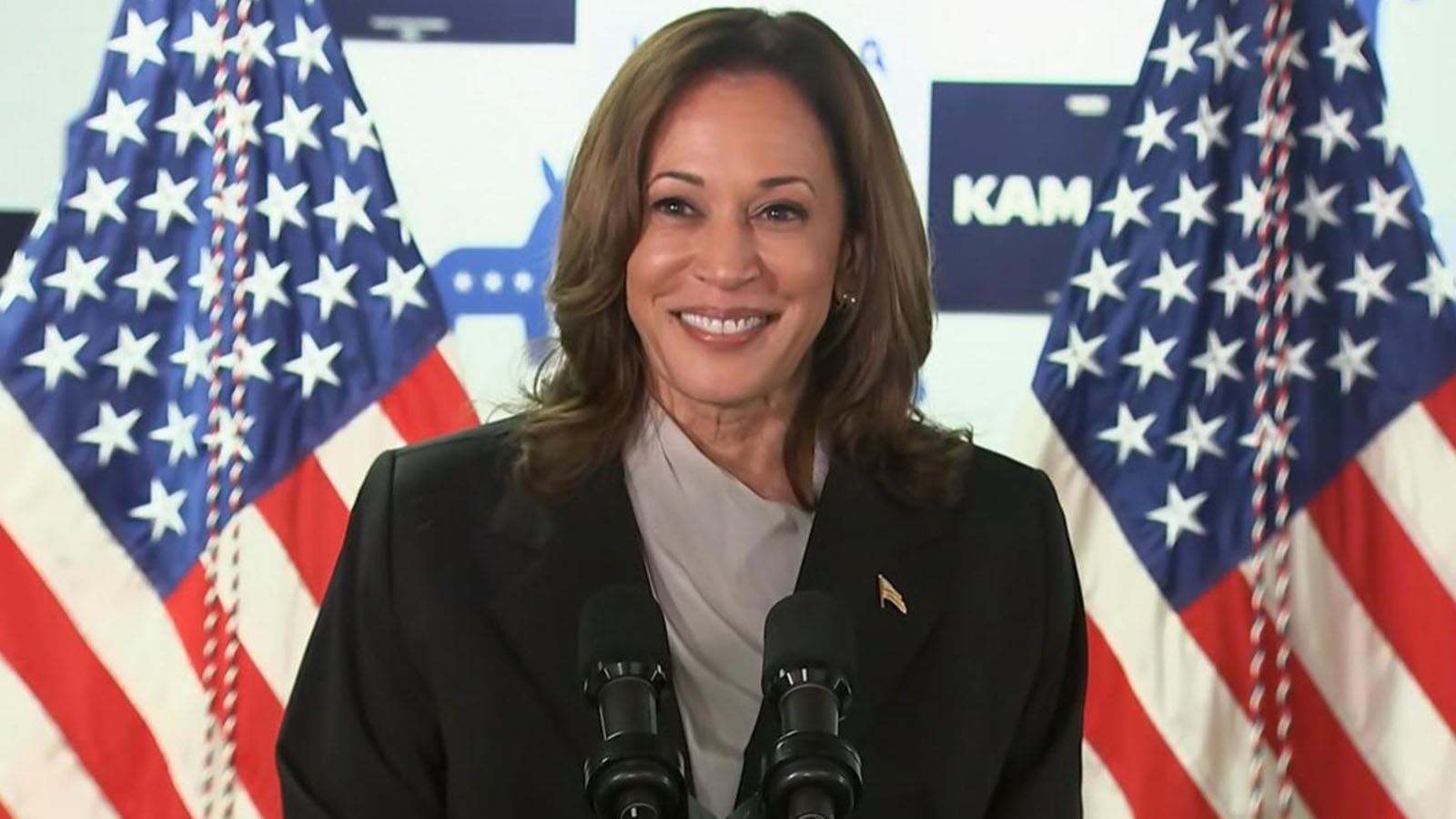 Kamala Harris to take over for Biden after support from Pelosi, Obama ...