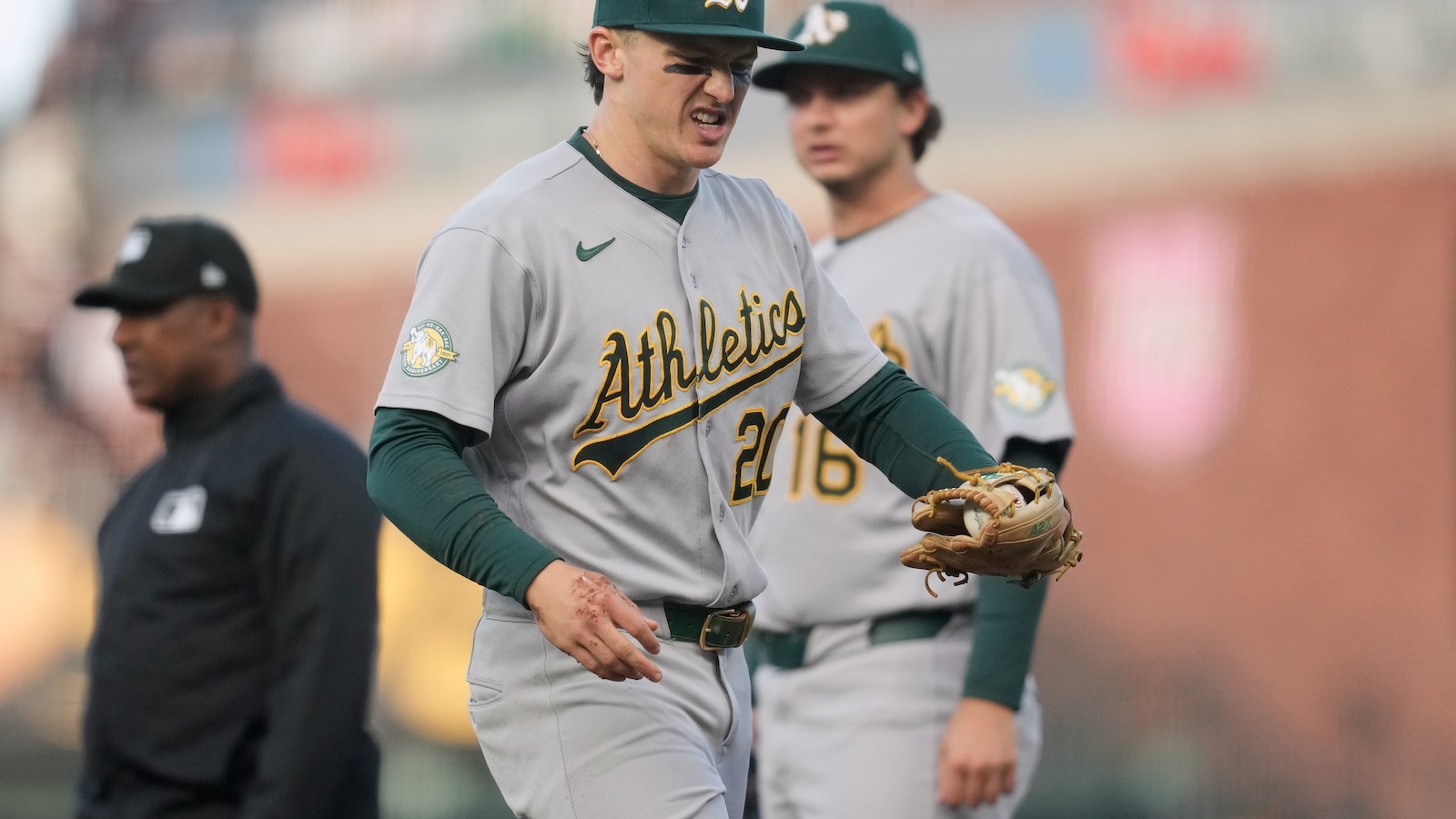 Athletics' Zack Gelof loses hit streak at 24 games after getting spiked ...