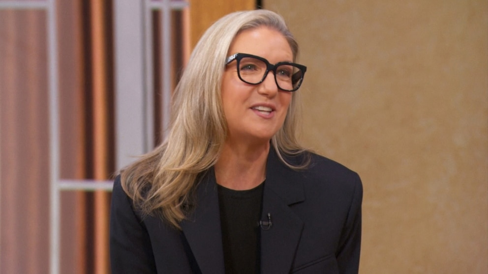 Mixed reviews for new Cracker Barrel logo, CEO says redesign feedback has been 'overwhelmingly ...