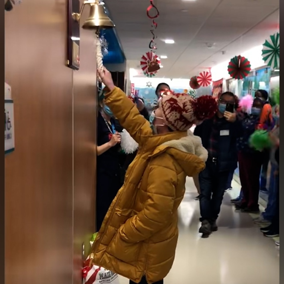Video 12-year-old rings bell with dad after being declared cancer-free ...