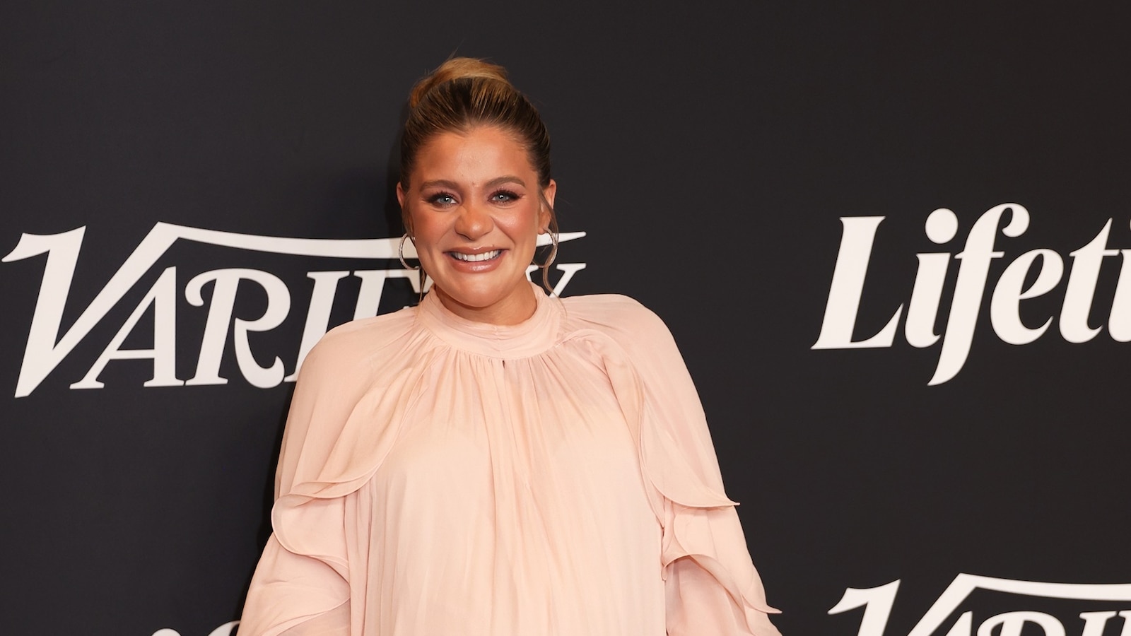 Lauren Alaina welcomes baby girl and releases emotional new song - ABC News