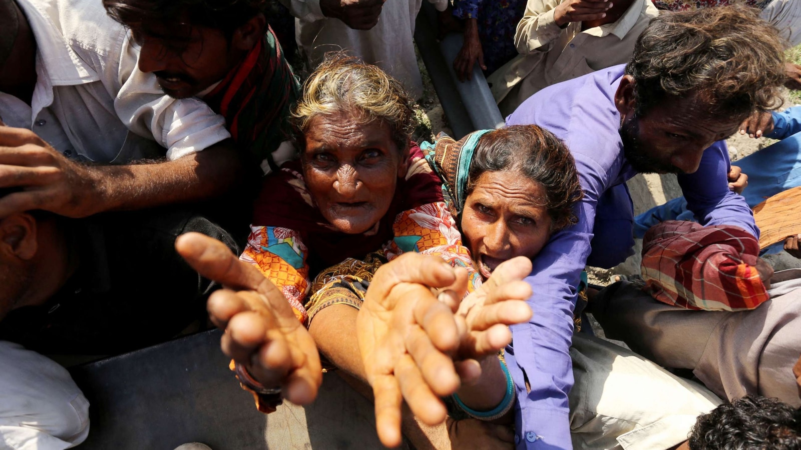 Monsoon rains, flooding in Pakistan kill 75 people in one day, death ...