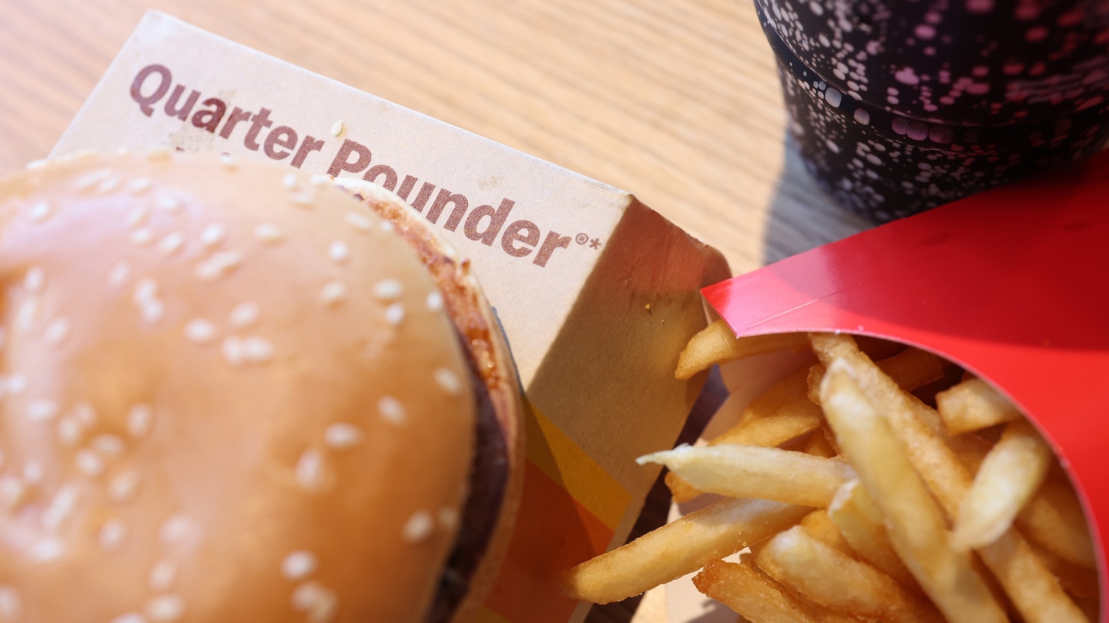 E coli outbreak linked to McDonald's Quarter Pounders declared over: CDC - ABC News