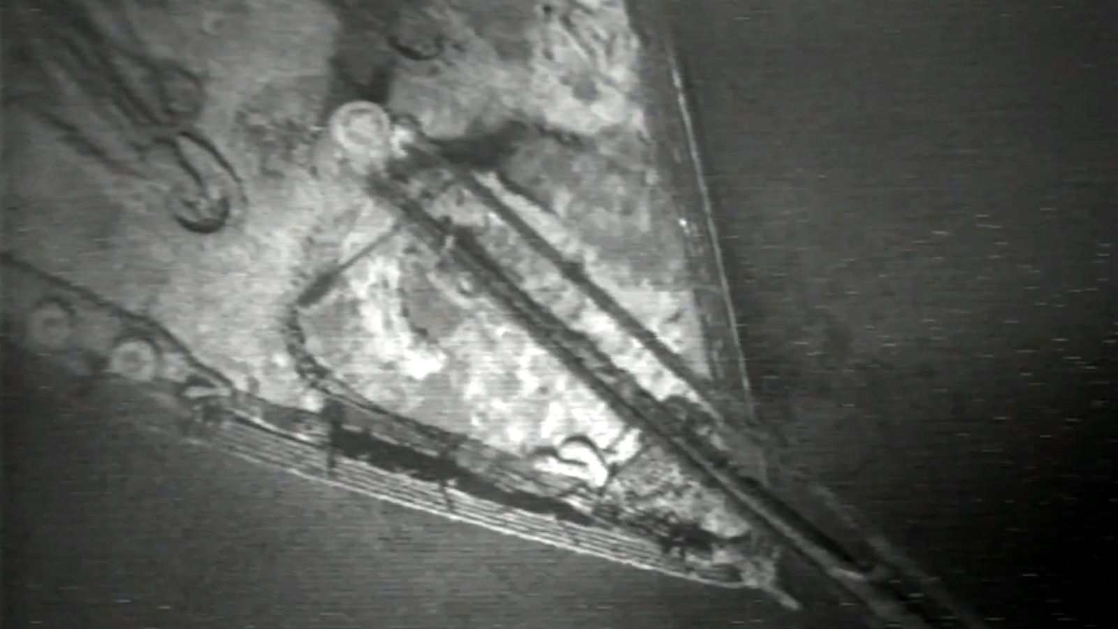 New Titanic footage released from 1986 exploration of wreck - ABC News