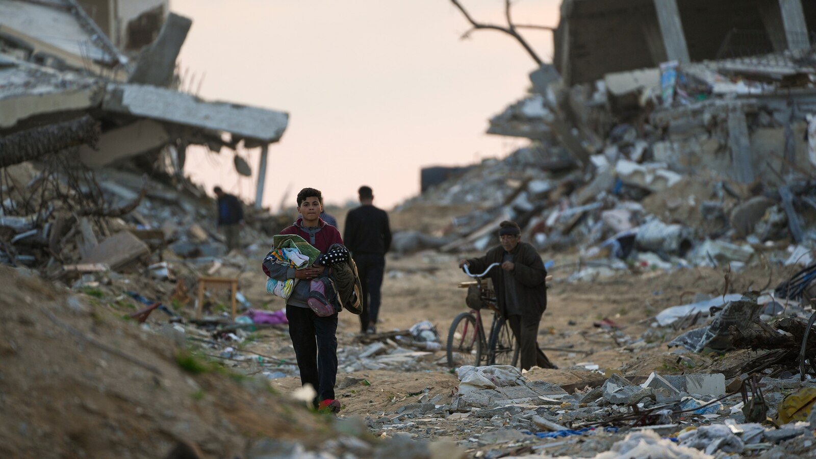 Middle East updates: Talks start on 2nd phase of Gaza ceasefire - ABC News