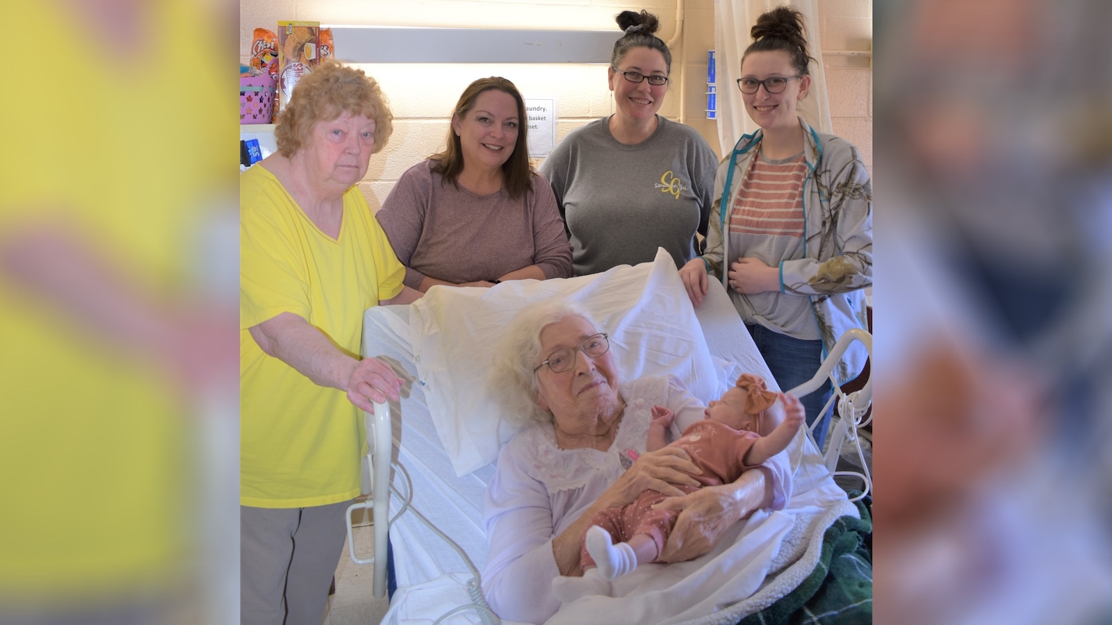 Six generations of the same family pose together with newborn - ABC News
