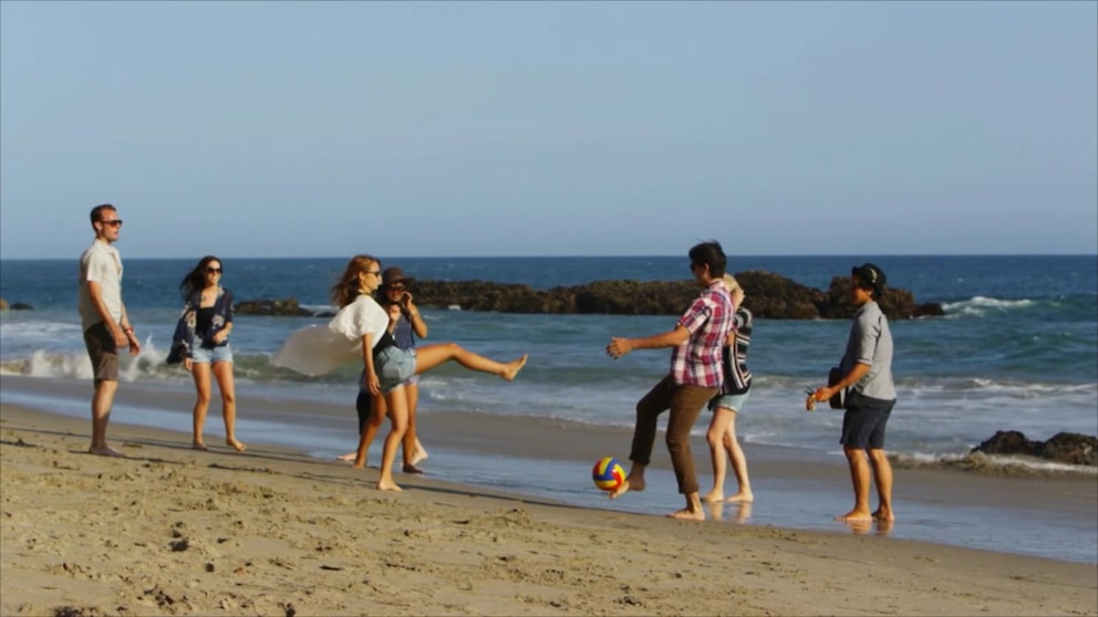 Video How to talk to teens about spring break - ABC News