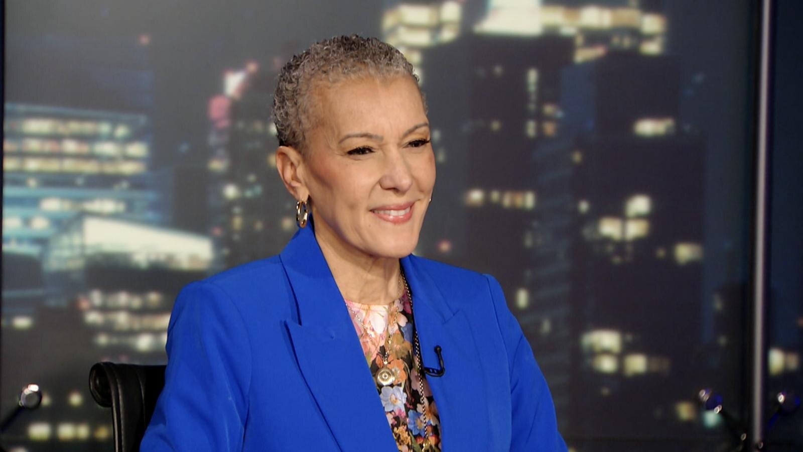 Menopause, women's health focus of new book by Dr. Sharon Malone - ABC News