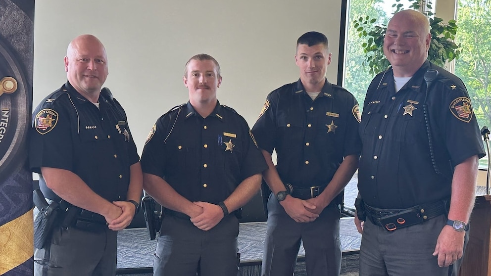 Son of sheriff’s deputy sworn in on the same force as late father ...