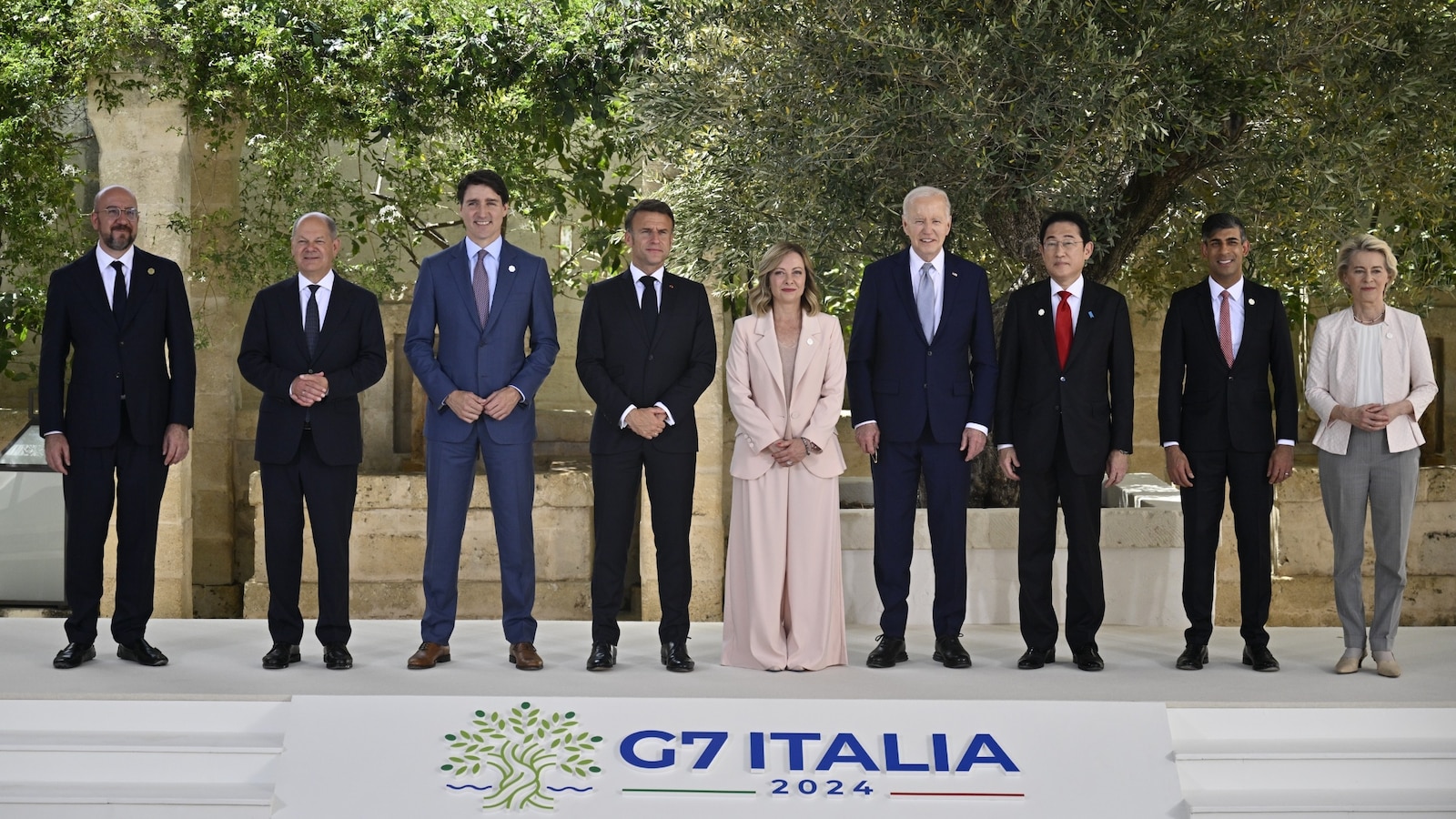 G7 leaders agree to lend Ukraine $50 billion using frozen Russian ...