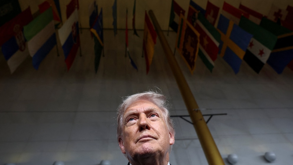 Trump says Kennedy Center is closing for 2 years for 'complete ...