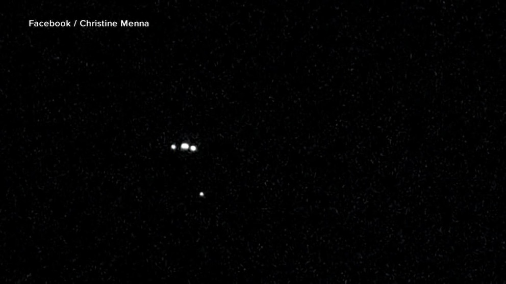 Video Defense expert weighs in on mysterious drone sightings - ABC News Video Defense expert weighs in on mysterious drone sightings - ABC News