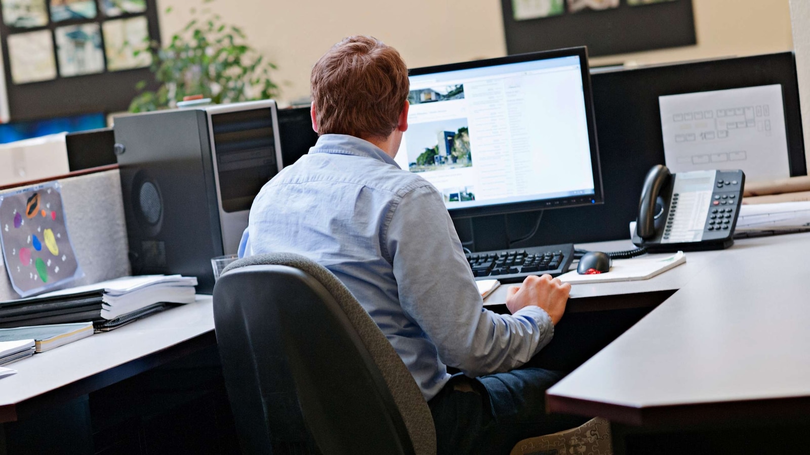 The 4-day workweek is gaining momentum. Could the US adopt it ...