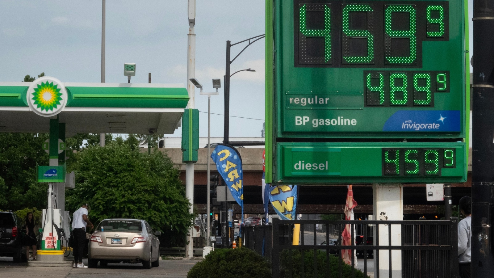 Congressional Democrats slam oil executives over gas prices - ABC News
