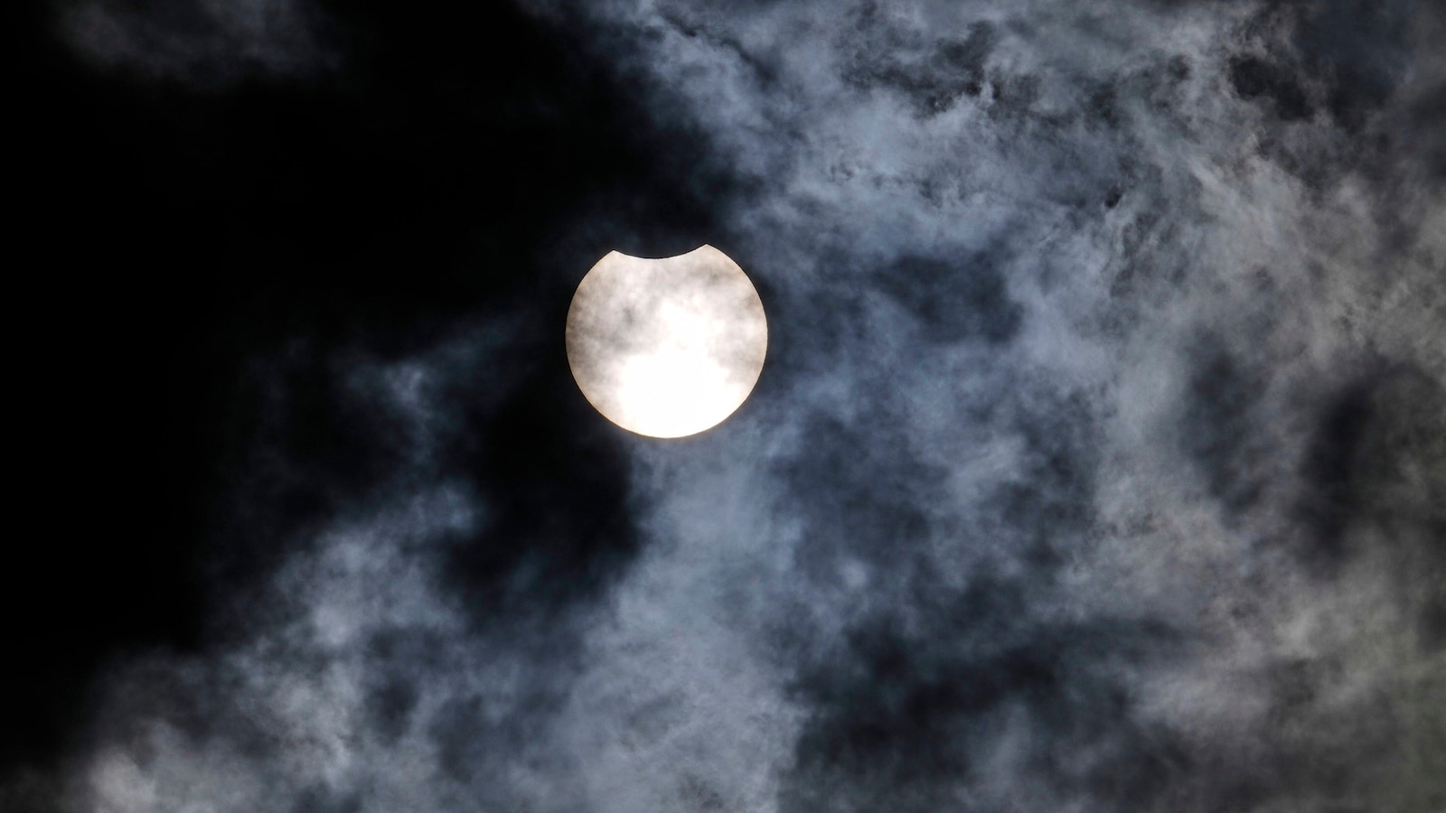 Partial solar eclipse to be visible in some parts of the US this summer ...