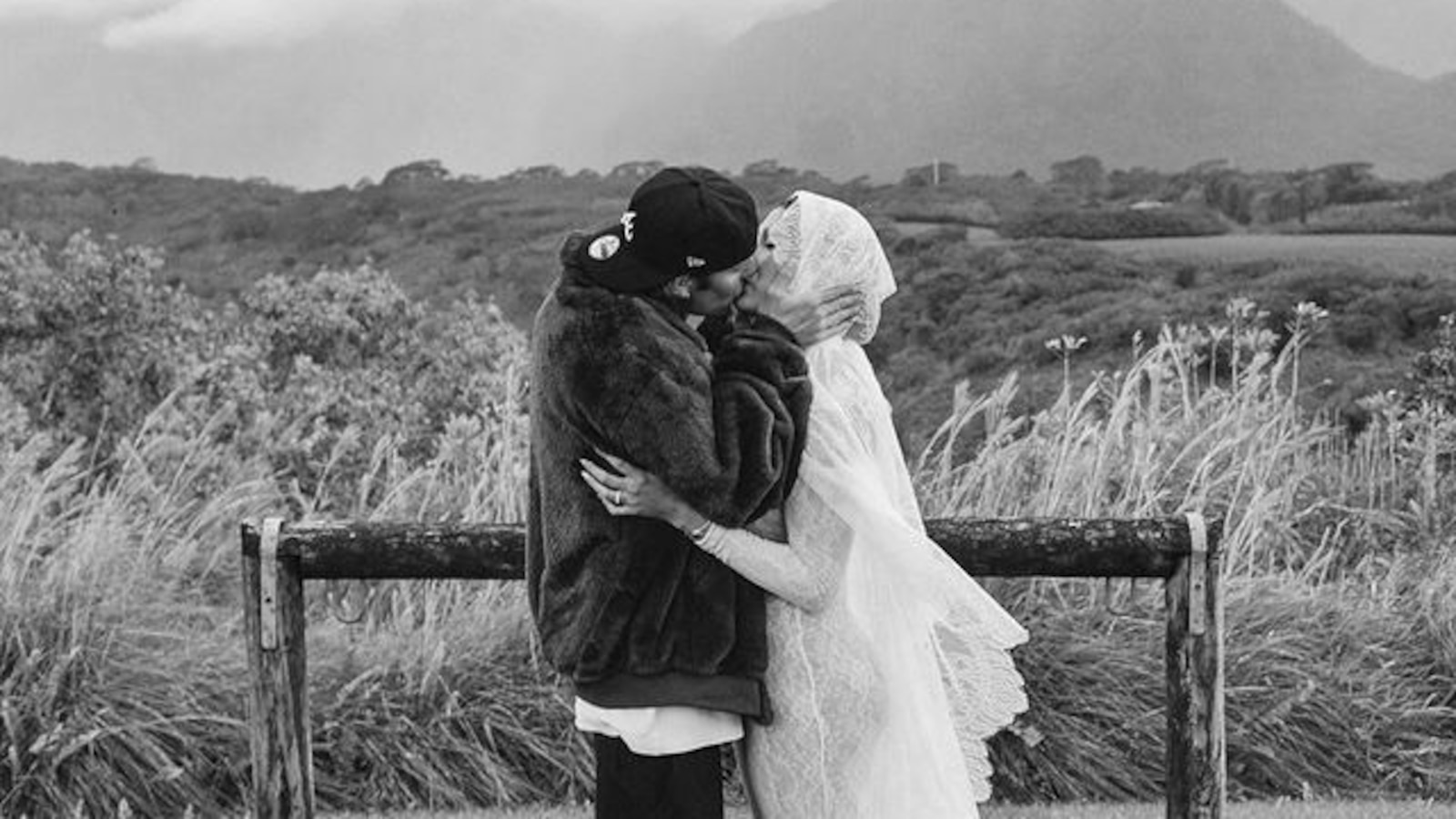 Hailey and Justin Bieber expecting 1st baby together: See sweet photos ...
