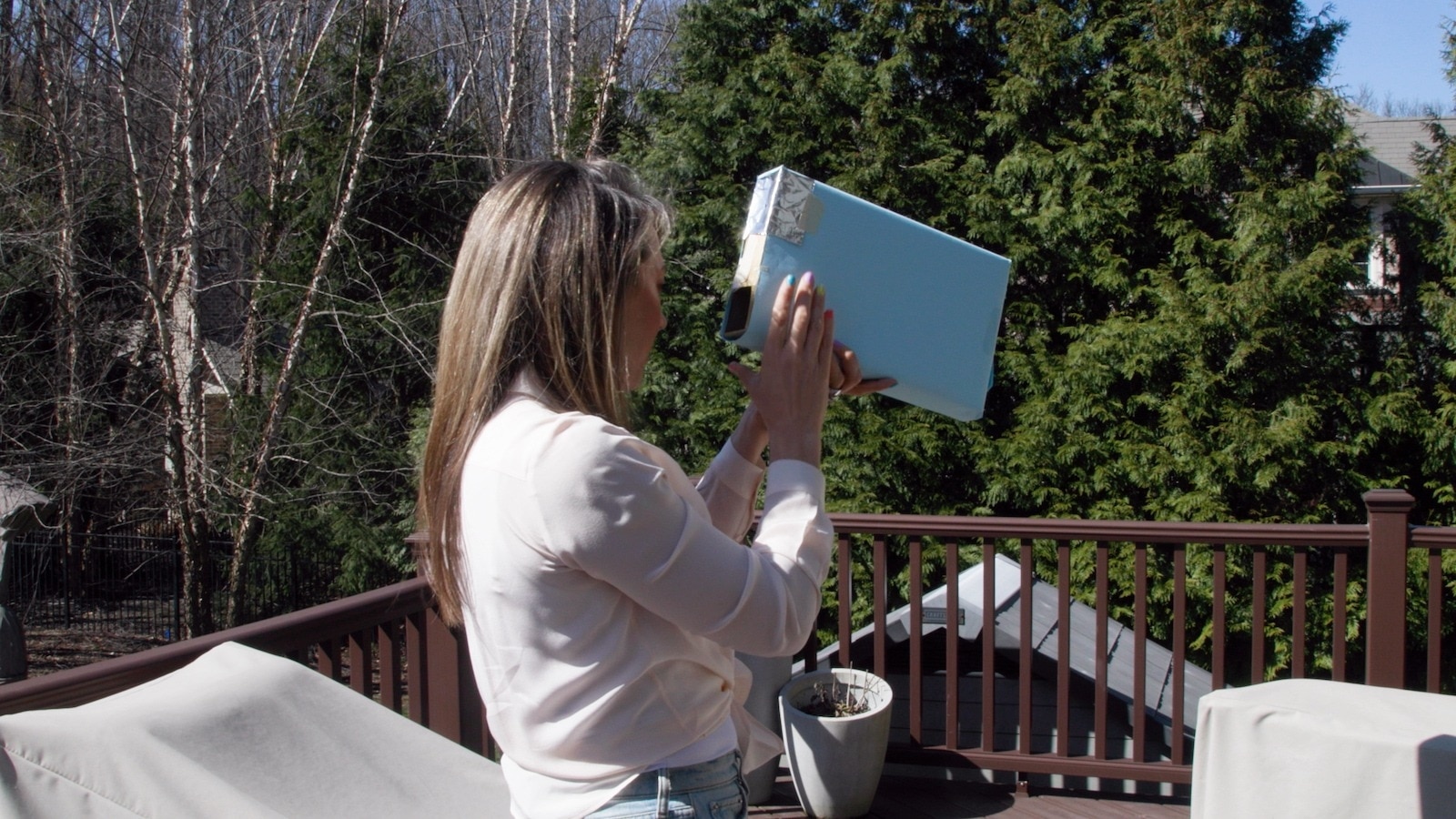 How to make a pinhole projector to safely view an image of the solar ...