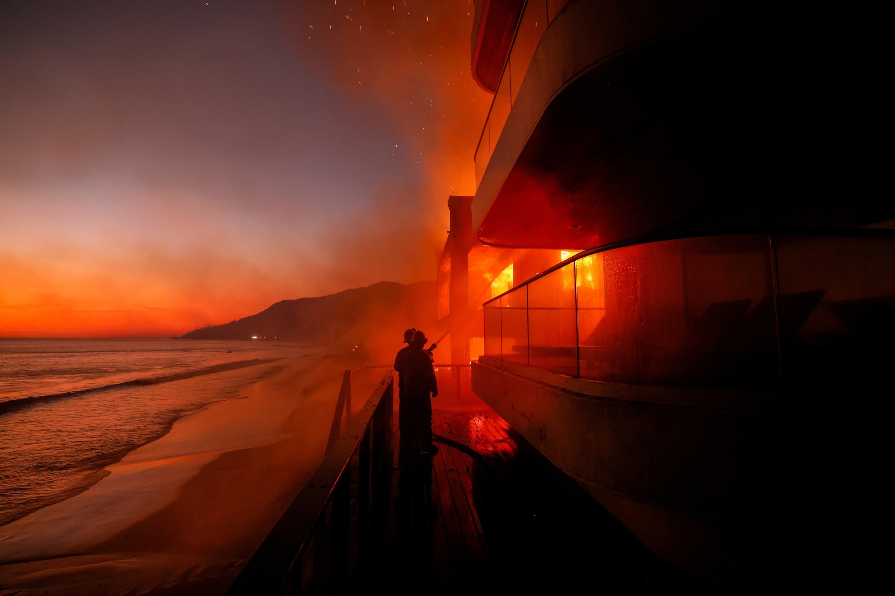 The US stories everyone was talking about in 2025 - ABC News