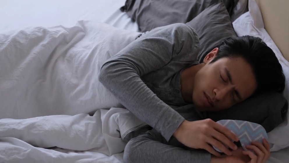 Video Robin Roberts shares her sleep tips - ABC News