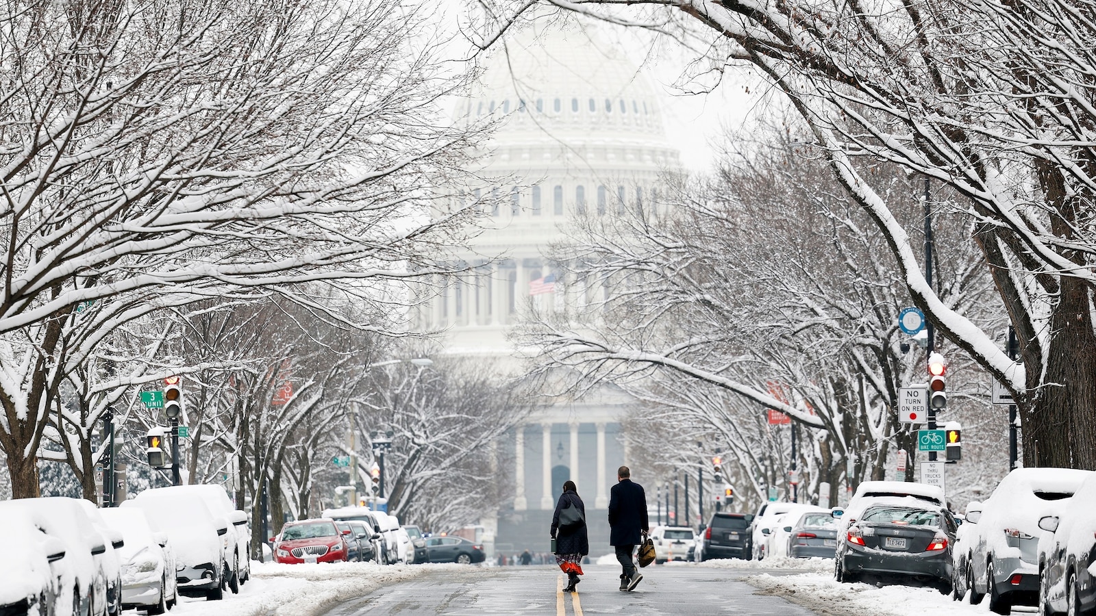 Another storm hitting Midwest, East Coast as Mid-Atlantic digs out from ...