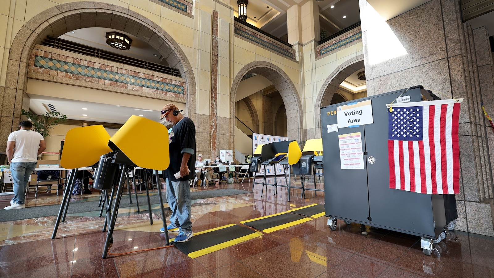 Majority of California likely voters say they support Prop 50, poll ...