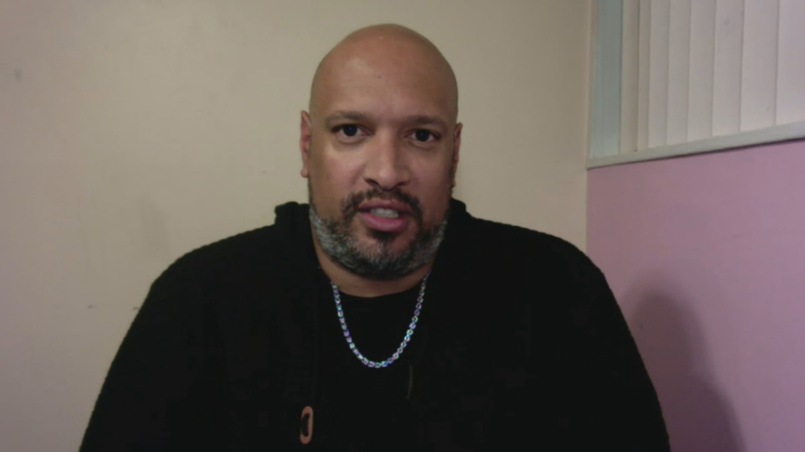 Former Capitol Police officer Harry Dunn, who took on Jan. 6 rioters ...