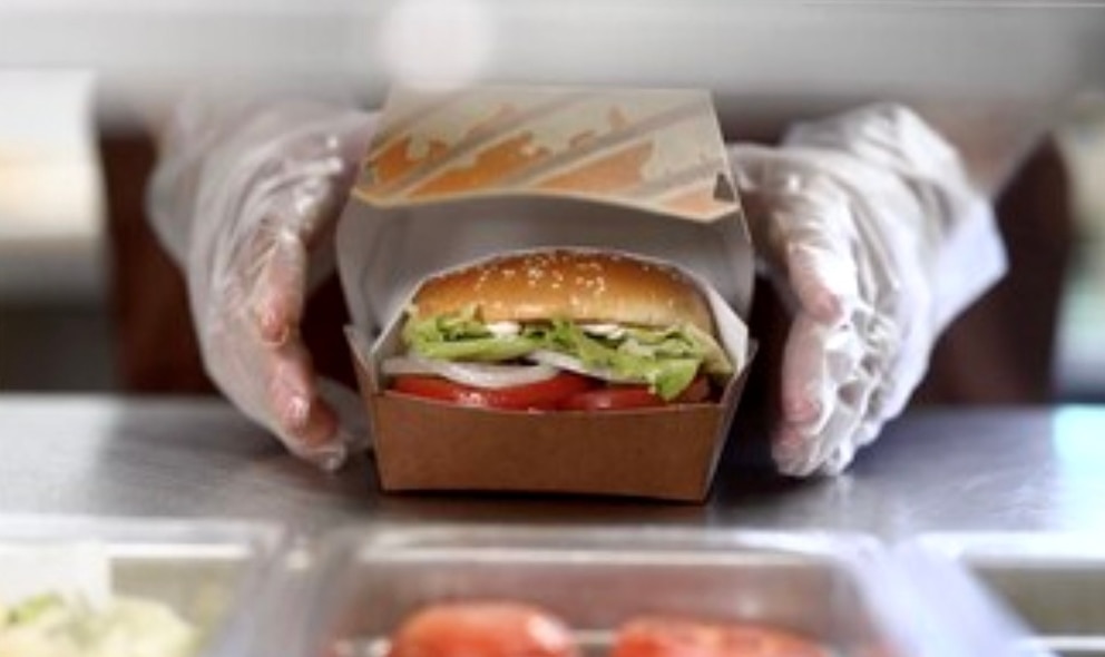 Burger King updates Whopper after customer complaints - Good Morning ...